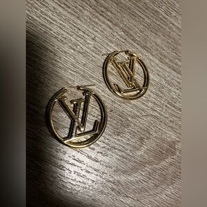 Jewelry | Nwot Lv Gold Tone Lv Hoop Earrings | Poshmark